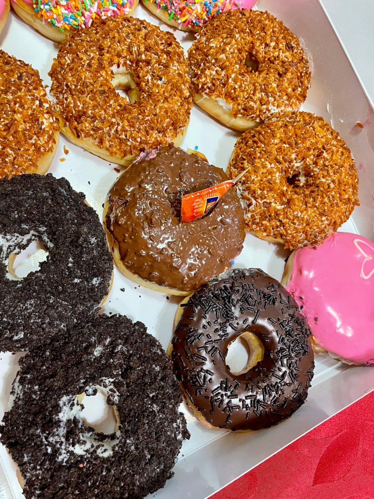 🍩 Founders Donuts Review: Which Flavors Are Worth the Sugar? | Sensible ...